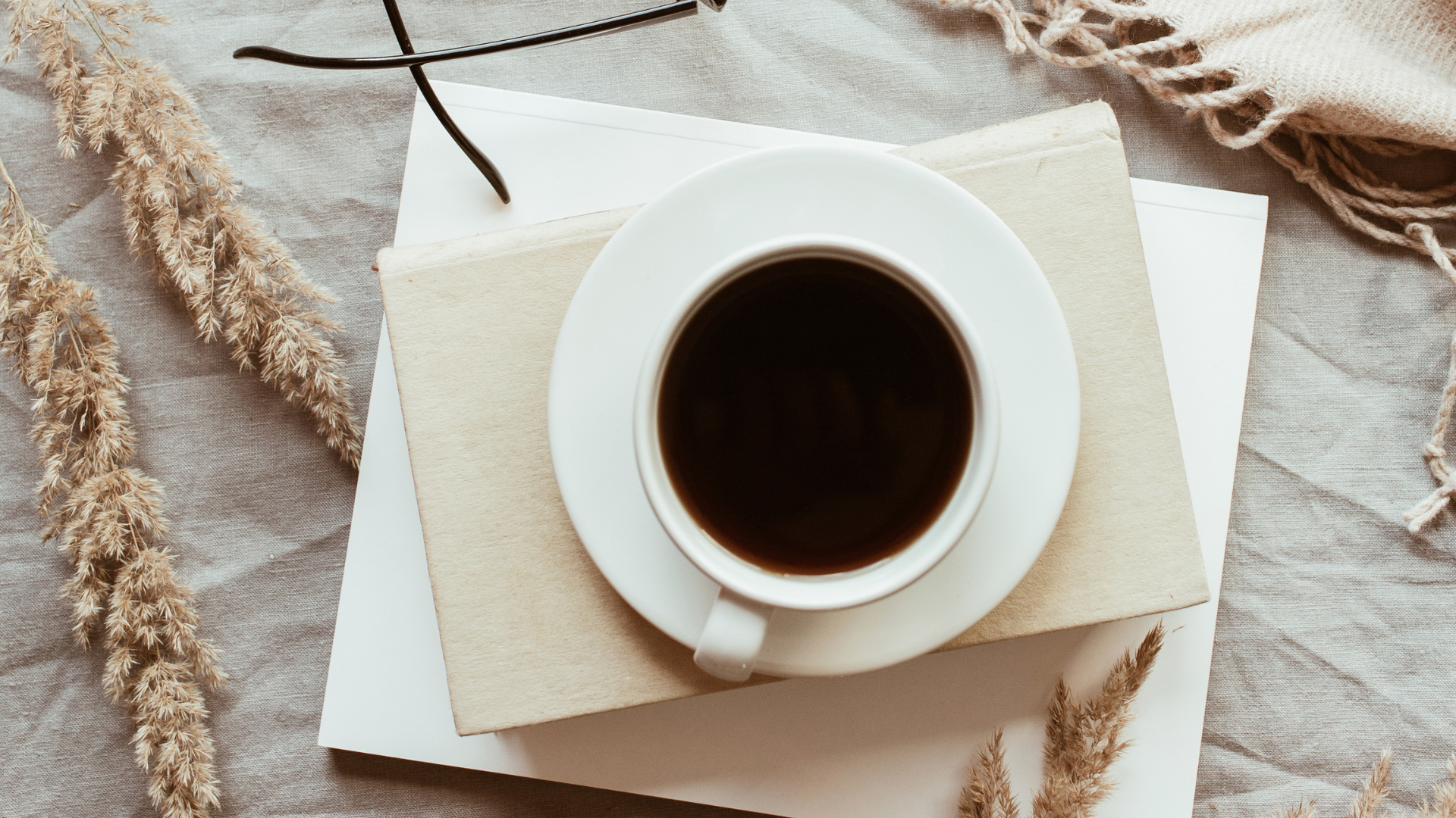 コーヒーを飲む時、フタはどうしてますか？ | VOILA COFFEE（ヴォアラ珈琲）